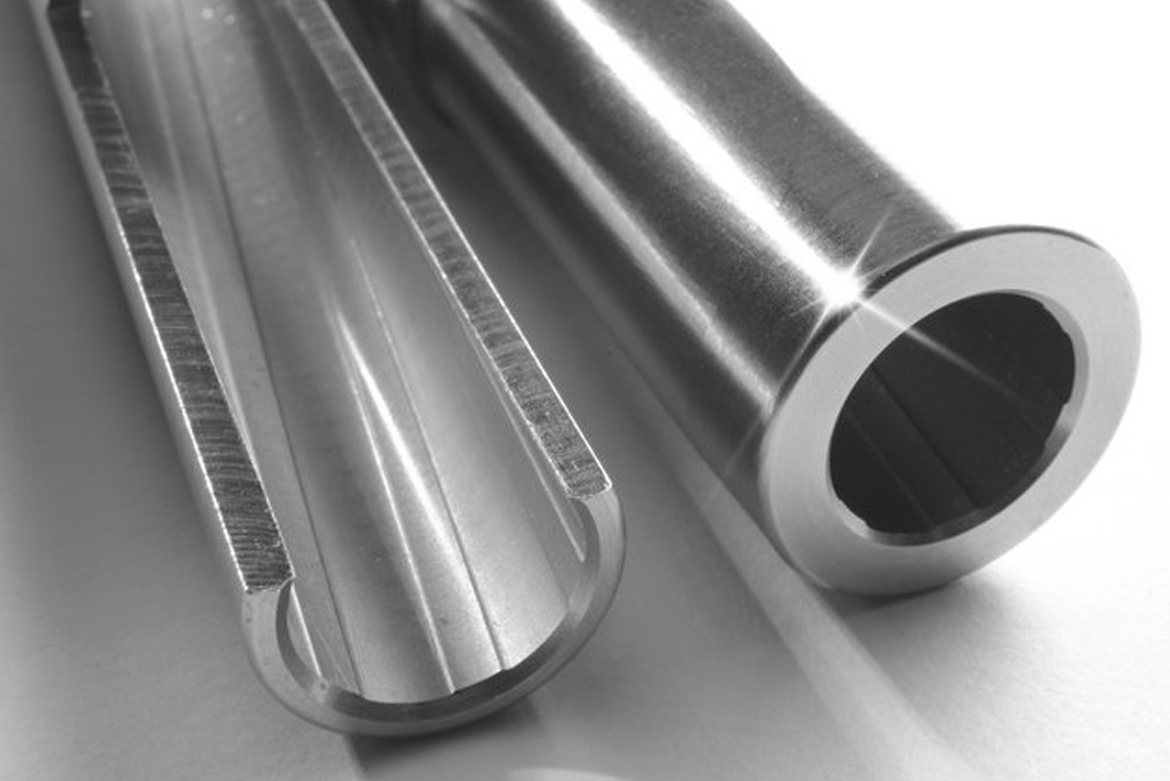 Estriado helicoidal ECM: Precisión en la fabricación de armas